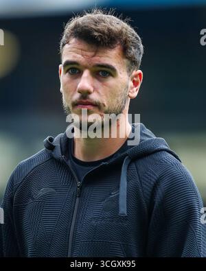 Liam Gibbs of Norwich City arrives before the Sky Bet Championship ...