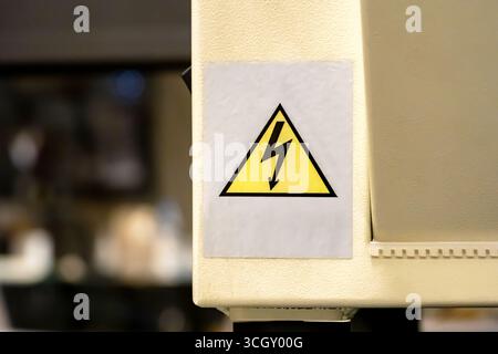 Generic High Voltage Danger Sign, symbol. Warning icon Stock Photo - Alamy