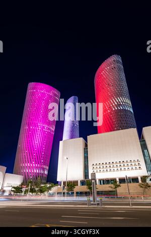 Lusail Tower, pedestrian zone, Doha Qatar, sunset, evening light ...