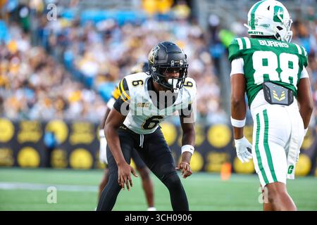 Charlotte wide receiver Miles Burris (88) runs during an NCAA football ...
