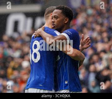 Cardiff City Stadium, Cardiff, UK. 2nd Nov, 2022. Championship football ...