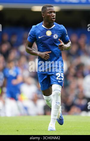 Moisés Caicedo of Chelsea during the Premier League match Chelsea vs ...