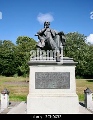 Statue of Sir Francis Sharp Powell at Mesnes Park in Wigan Stock Photo ...