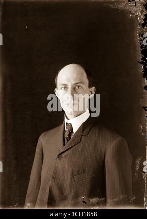 Wilbur Wright, age 38, head and shoulders, about 1905; one of the ...