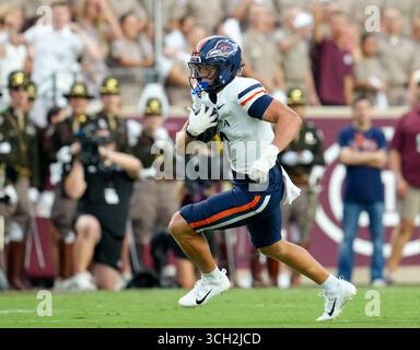 UTSA tight end Houston Thomas (0) catches a pass against Charlotte ...