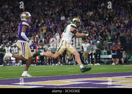 Colorado State tight end Jaxxon Warren makes a catch against Washington ...