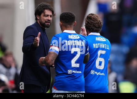 Rangers manager Russell Martin with Joe Rothwell during the William ...