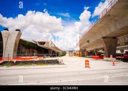 Bridge construction Miami expansion downtown 2025 Stock Photo - Alamy