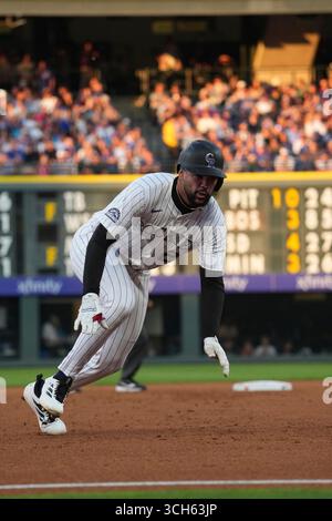 Colorado Rockies first baseman Warming Bernabel (25) in the eighth ...