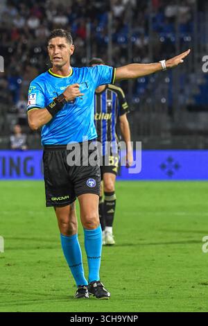 The Referee of the match Giuseppe Collu of Cagliari section during ...
