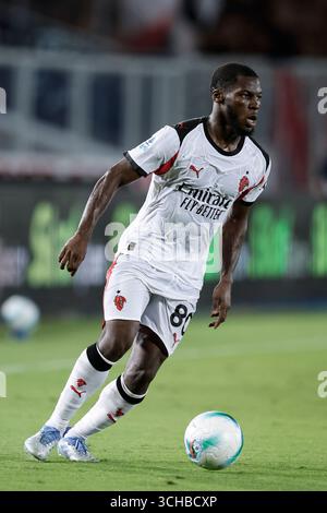 LECCE, ITALY - AUGUST 29: Yunus Musah of AC Milan during the Serie A match between US Lecce and ...