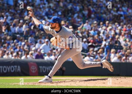 Chicago Cubs' Porter Hodge throws against the Chicago White Sox during ...