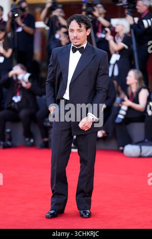 Anthony Ramos attends the red carpet of the movie THE BEAUTY on January ...
