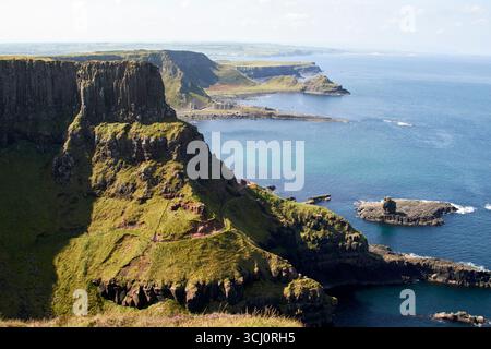 amphitheatre and end of the path at the giants causeway causeway ...