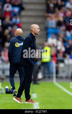 Coach Jacob Friis of Finland seen during European World Cup Qualifiers ...