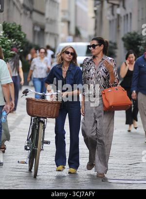 Milan, Alena Seredova strolls through the streets of the city center ...