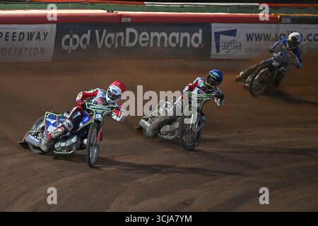 Jake Mulford of Redcar Bears out in front during Heat 14 of the Cab ...