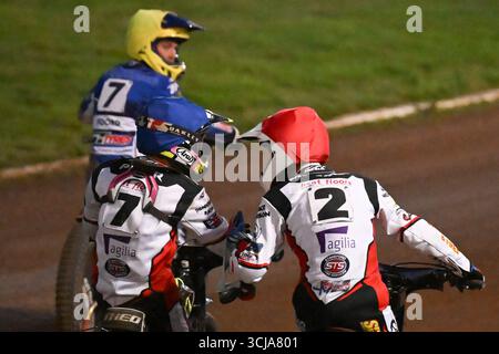 Jake Mulford of Redcar Bears (red) in front during Heat 2 of the Cab ...