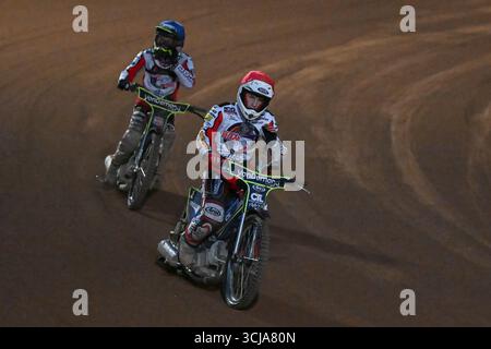 Jake Mulford of Redcar Bears (red) in front during Heat 2 of the Cab ...