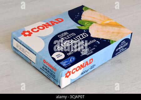 Conad Frozen Atlantic Cod Fillets Stock Photo - Alamy