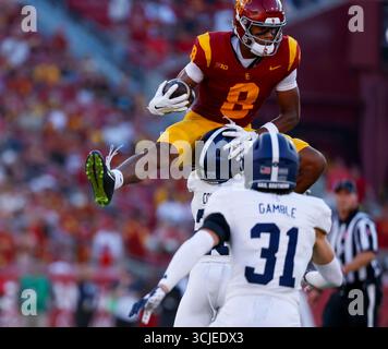Southern California wide receiver Ja'Kobi Lane (8) sets up before a ...