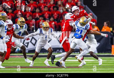UCLA defensive back Cole Martin (21) runs during an NCAA football game ...