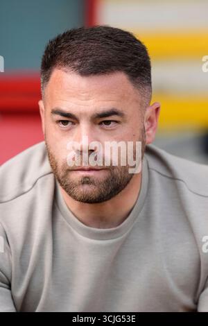 Tottenham Hotspur manager Martin Ho at the final whistle after the ...