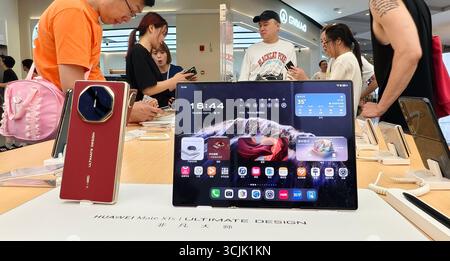 SHANGHAI, CHINA - SEPTEMBER 6, 2025 - A new pure electric vehicle model ...