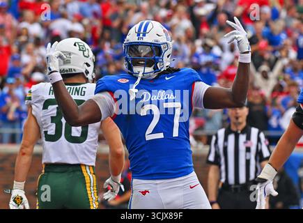 SMU Mustangs running back T.J. Harden (27) during the Holiday Bowl Game ...