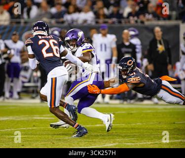 Minnesota Vikings' Jordan Mason (27) celebrates his touchdown with ...