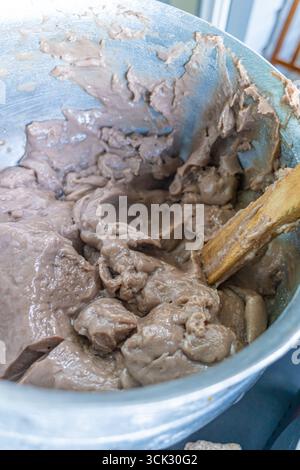A pot of Nigerian Amala made from Yam Flour Stock Photo - Alamy