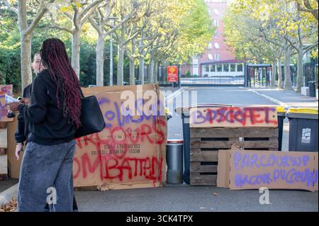 Albi, France. 10th Sep, 2025. leaflet calling for a blockade during the ...