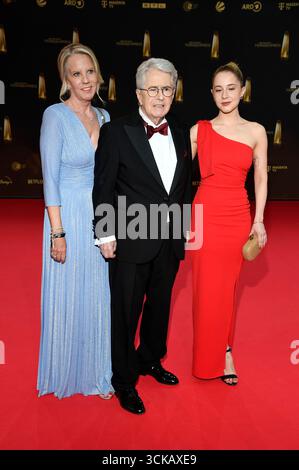 Frank Elstner mit Ehefrau Britta Gessler und Tochter Enya Elstner bei ...