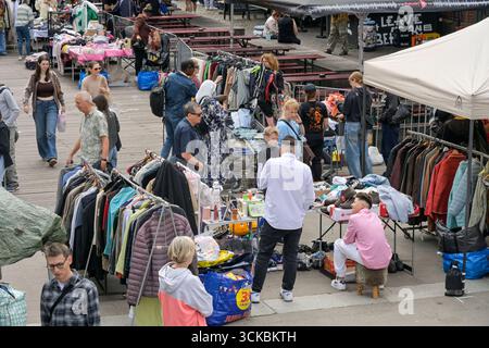 Flohmarkt Flohschanze, Neuer Kamp, Schanzenviertel, Hamburg ...