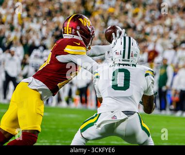 Washington Commanders cornerback Trey Amos (23) lines up to defend ...
