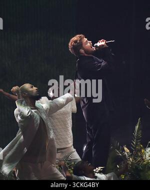 Alex Warren performs onstage during the 2025 MTV Video Music Awards at ...