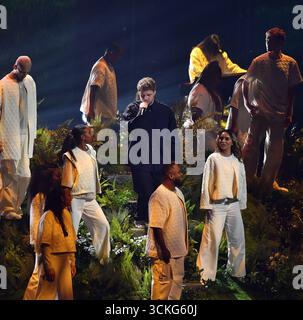 Alex Warren performs onstage during the 2025 MTV Video Music Awards at ...