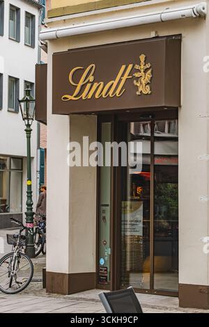 Lindt Chocolatier is a Swiss candy store located at 34th Street near ...