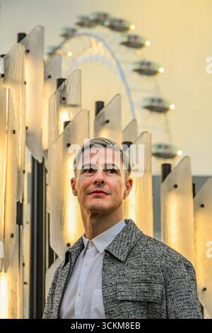 London, UK. 12th January, 2026. Hundreds from the Iranian community ...