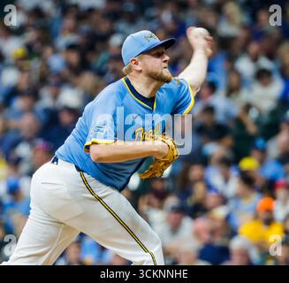 Milwaukee Brewers relief pitcher Jared Koenig works against a San Diego ...