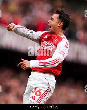 Arsenal's Martin Zubimendi celebrates scoring their side's third goal ...