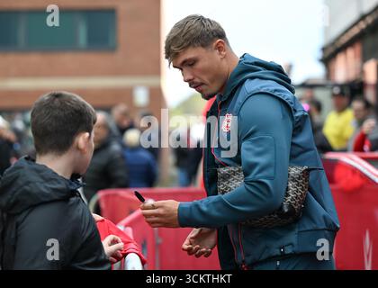 Wrexham's Callum Doyle arrives ahead of the Sky Bet Championship match ...
