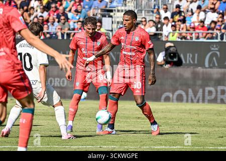 Michael Folorunsho (Cagliari Calcio) in action during US Lecce vs ...