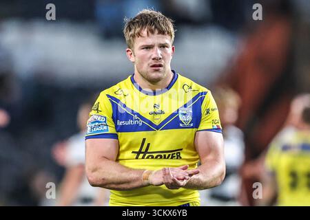 Luke Thomas of Warrington Wolves applauds the fans after the game ...