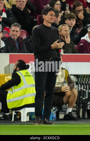 Keith Andrews manager of Brentford during the Premier League match ...