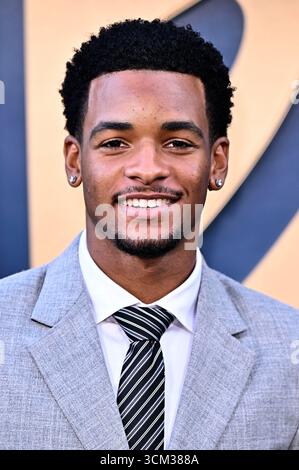 Nathaniel Logan McIntyre bei der Warner Bros. Television Group ...