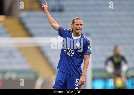 5, Emily van Egmond of Leicester City passes the ball during the Subway ...