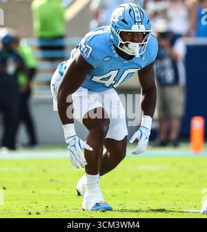 North Carolina linebacker Tyler Thompson (40) rushes as Stanford tight ...