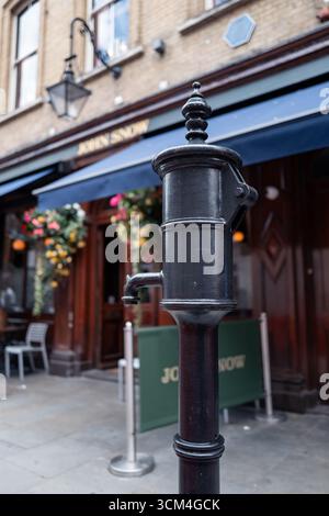 Broad Street Pump, now Broadwick Street, Soho, marking the 1854 Broad ...