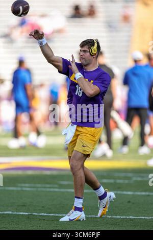 LSU quarterback Garrett Nussmeier (18) warms up before an NCAA college ...